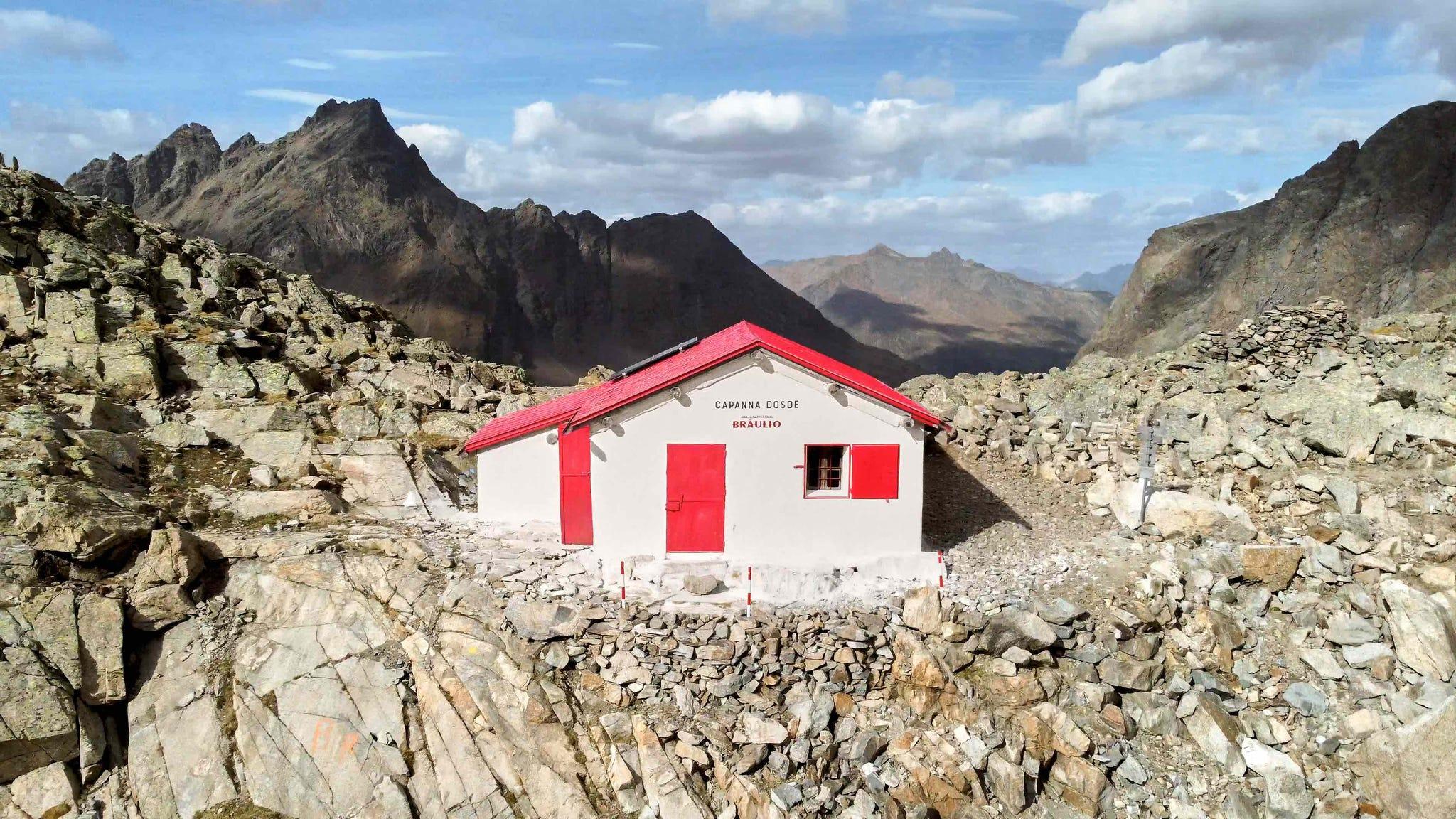 Montaña dónde dormir al aire libre: los refugios más bellos